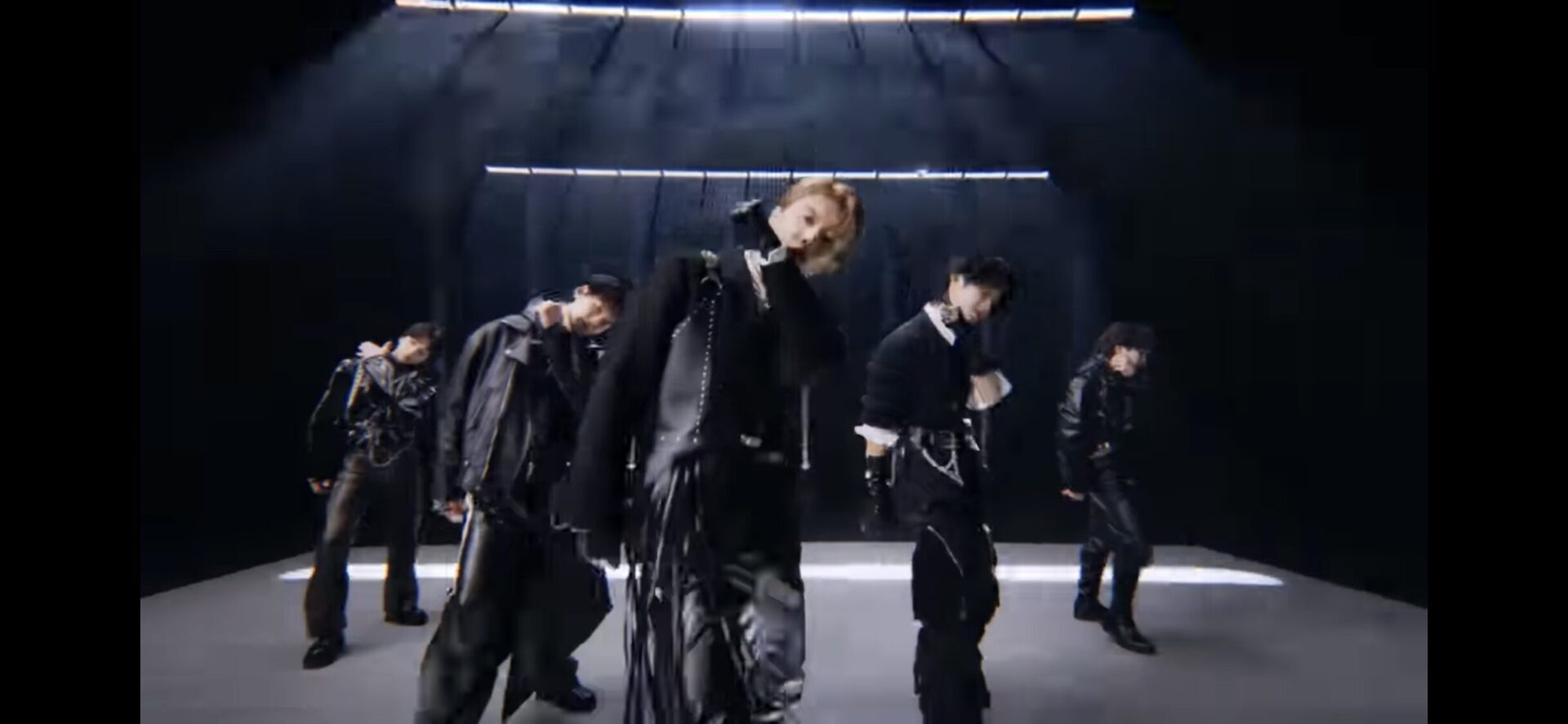 M!LKの「イイじゃん」がパクリと言われる理由4選！本人達も公認している？！ | LaLaLa Bear